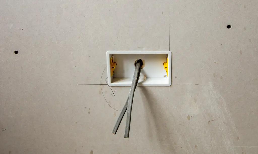 Back & Dry Lining Boxes | BuyMaterials.com